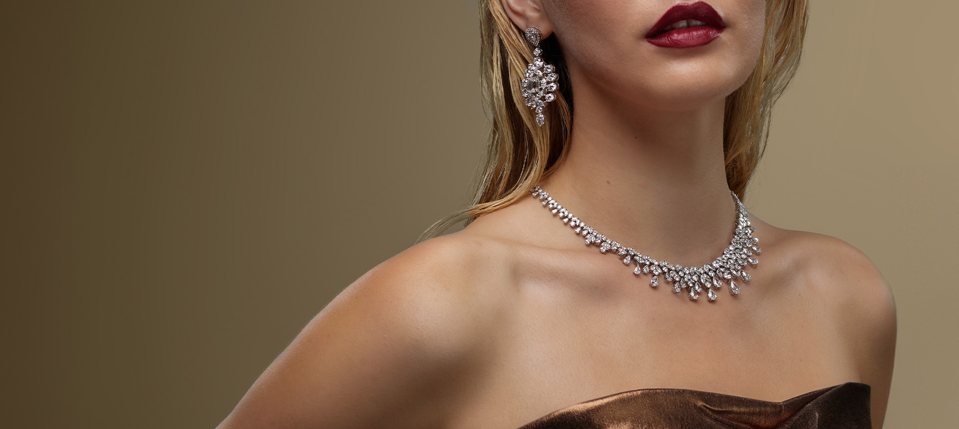 The Perfect Holiday Diamond Gifts for Her